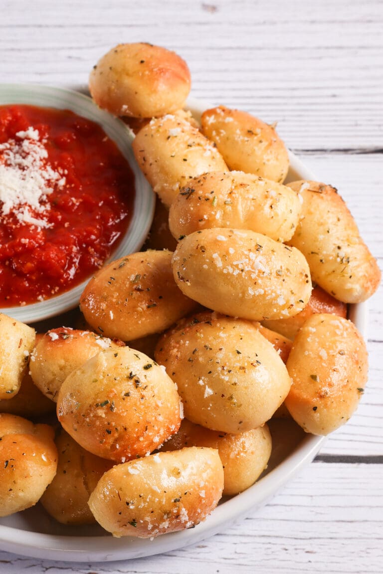 Easy Domino's Parmesan Bread Bites Copycat Recipe - VIDEO