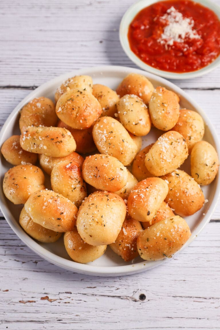 Easy Domino's Parmesan Bread Bites Copycat Recipe - VIDEO